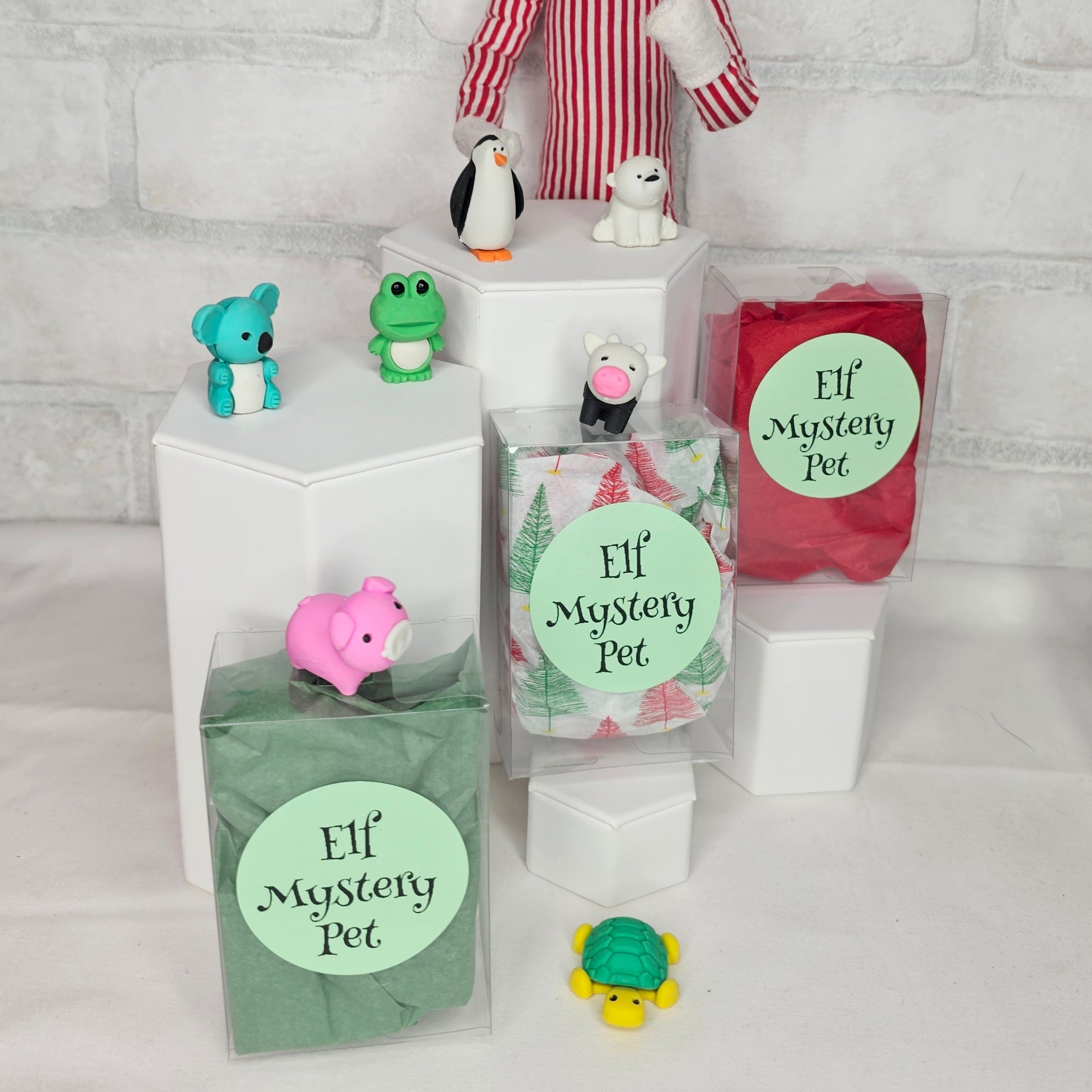 Elf Mystery Pet – Happy Brooke